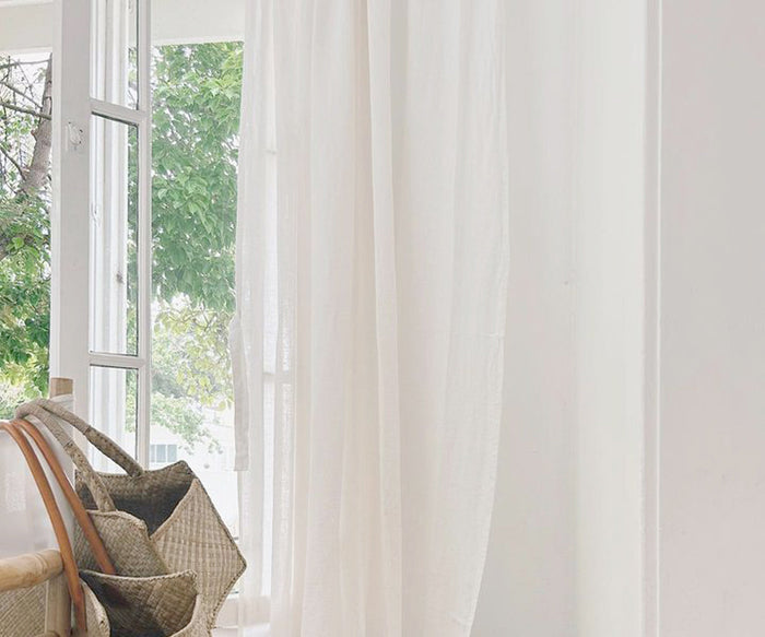 How to Hang Curtains: A Beginner's Guide