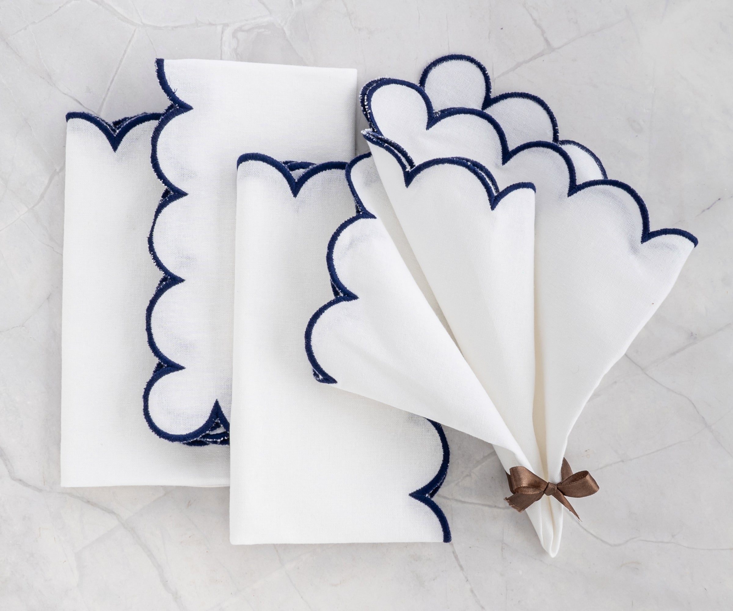Scalloped Edge Napkins | Cloth Napkins White | Wedding Napkins