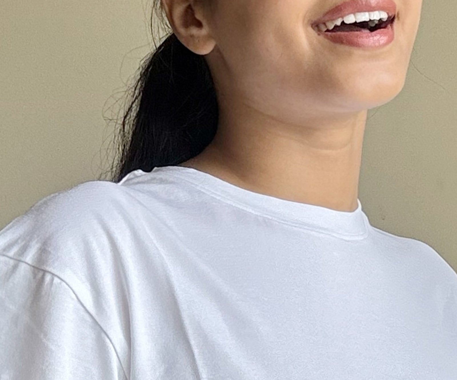 What is a Crop Top and Its Popular Types – A Simple Guide